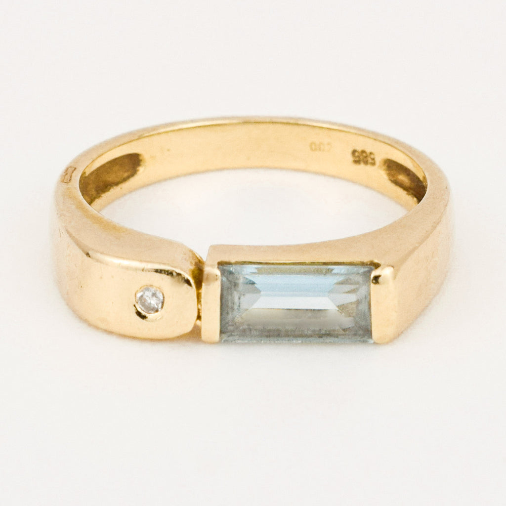 Aquamarine and Diamond Angular Band – Folklor
